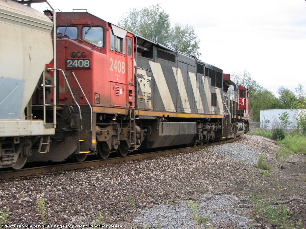 CN 2408